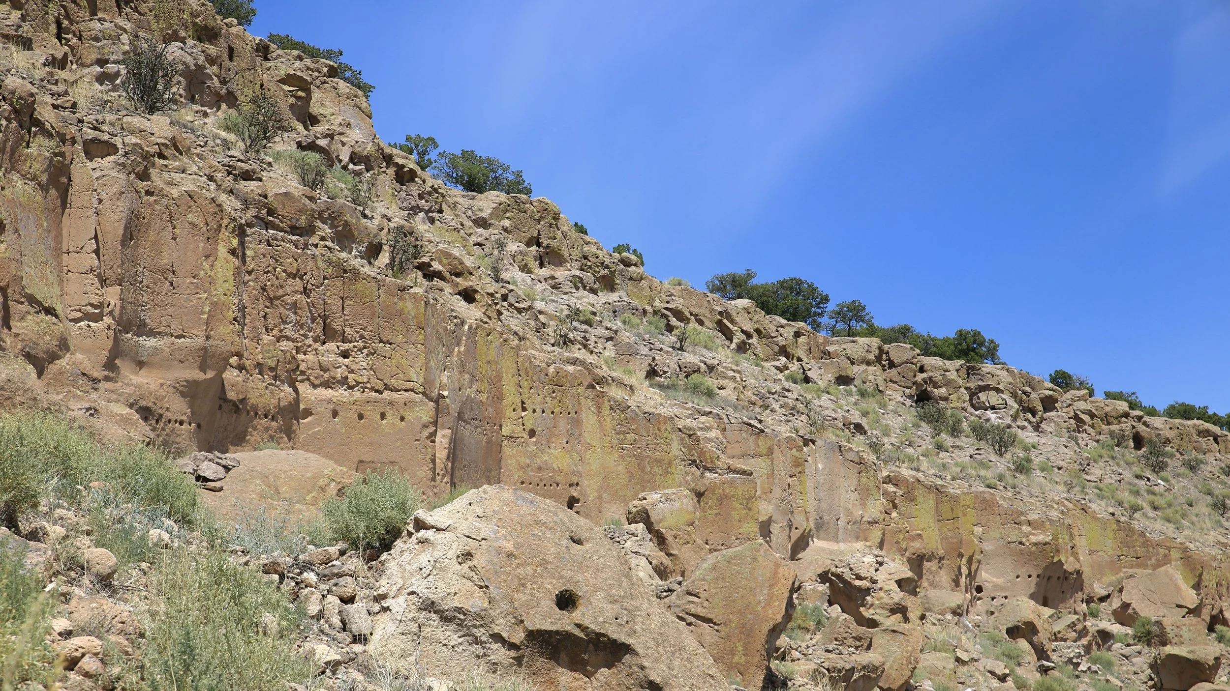 Puye Cliff Dwellings of the Santa Clara Pueblo People in New Mexico in ...