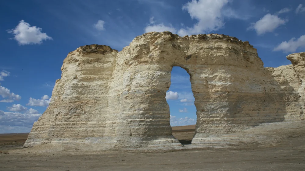 Monument Rocks National Natural Landmark in Western Kansas — The ...