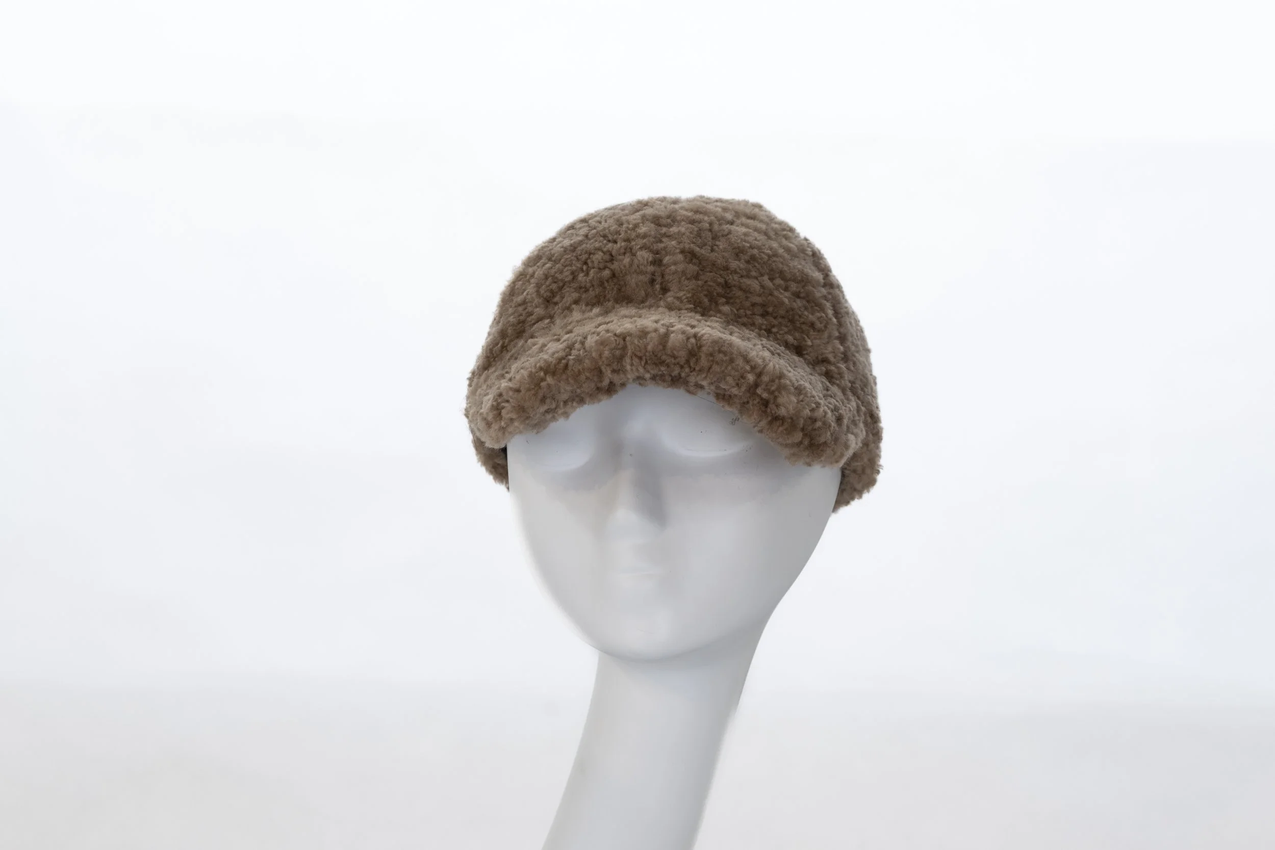 SEAL SALT AND PEPPER CAP — Always in Vogue