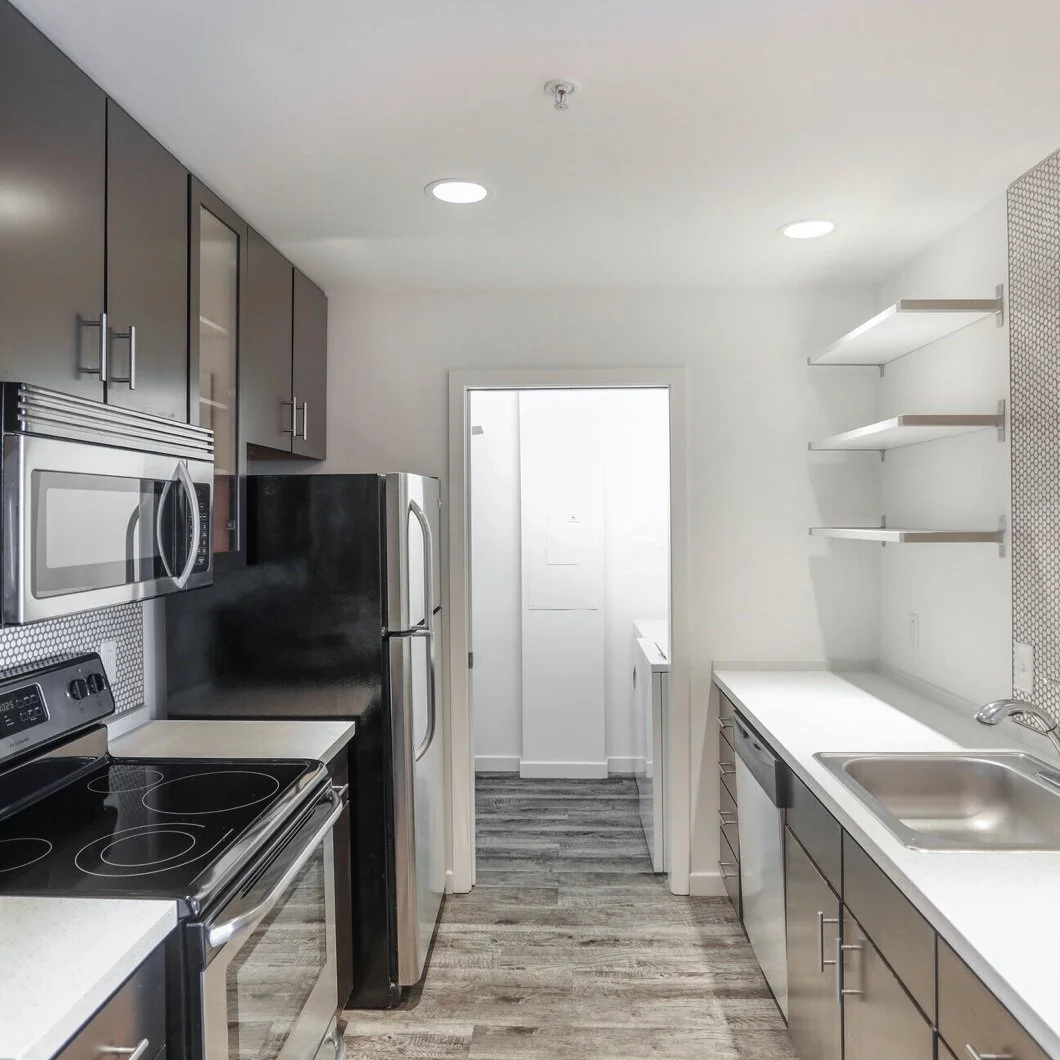 Hinge Apartments | Downtown Indianapolis | Fletcher Place | Fountain ...