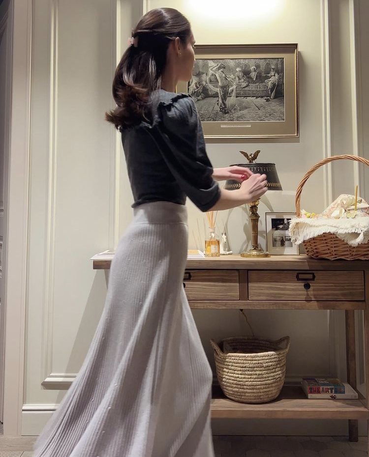 The Power of Femininity: 8 Traits That Define Strong, Intuitive, and ...