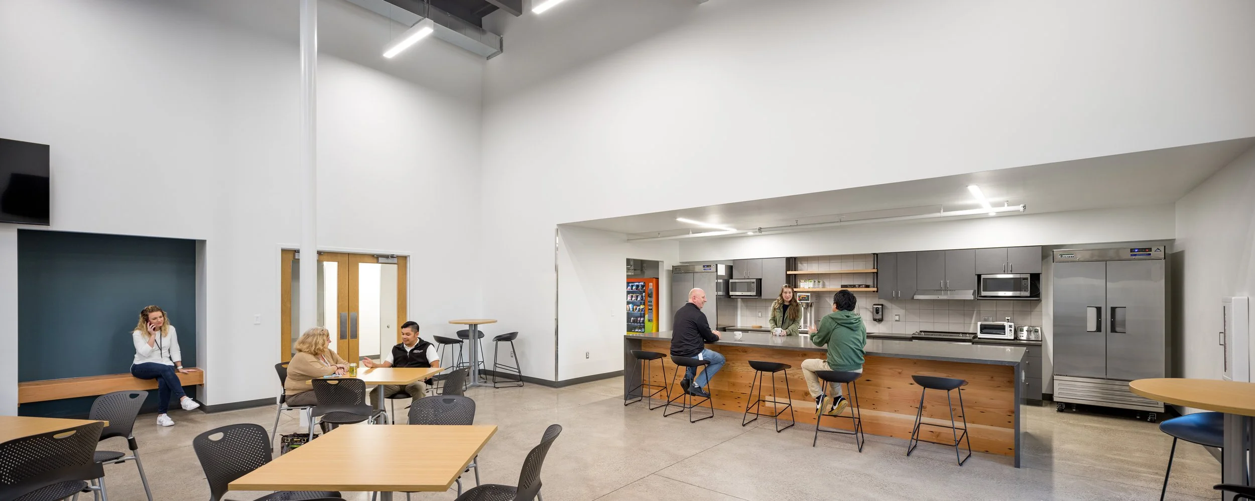 Oregon City Engineering and Operations Center — Scott Edwards Architecture