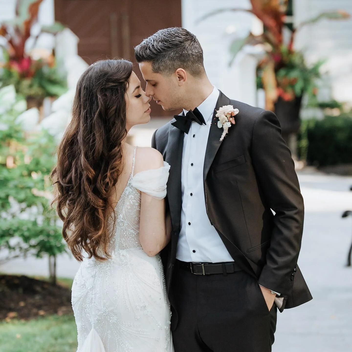 Timeless Tree Weddings