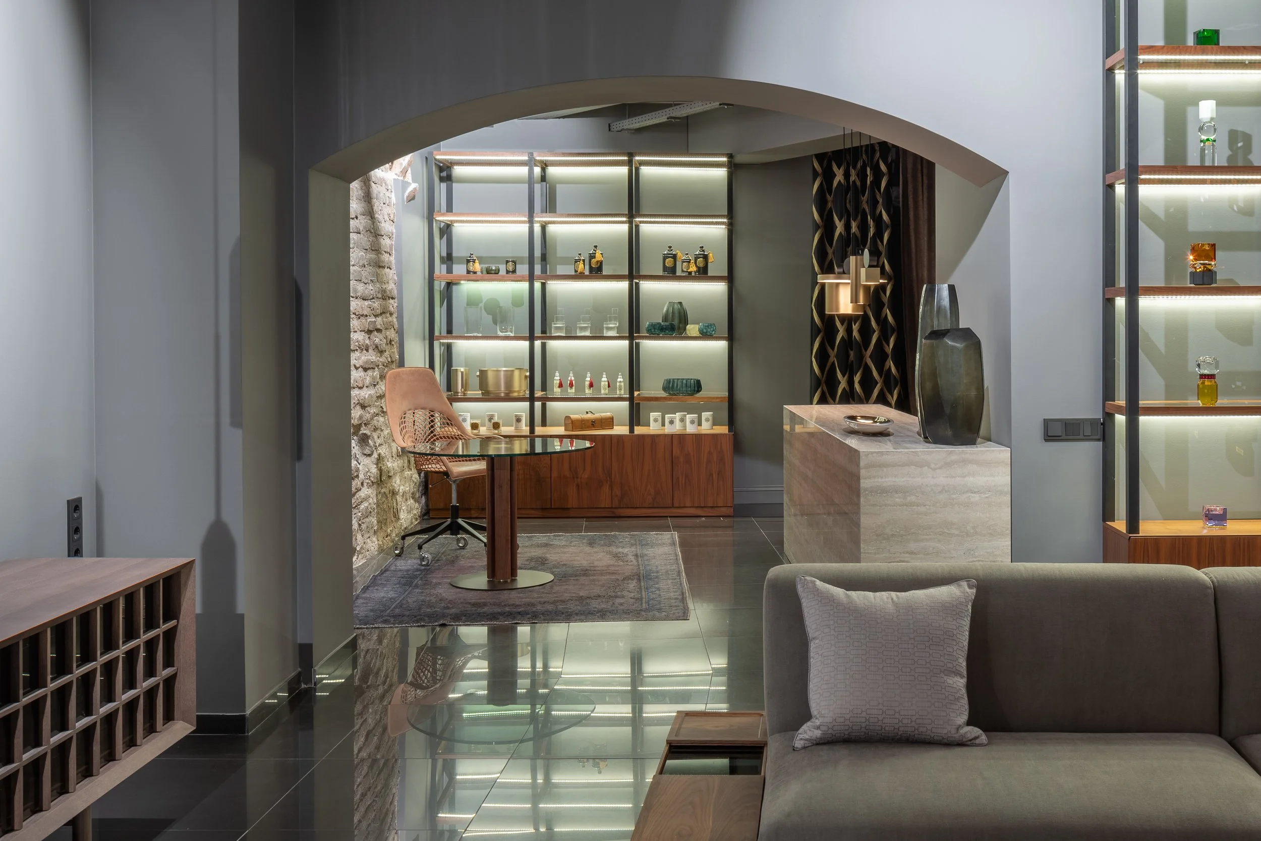 Boutique "Interjero Akcentai" Vilnius — Righetto Architects