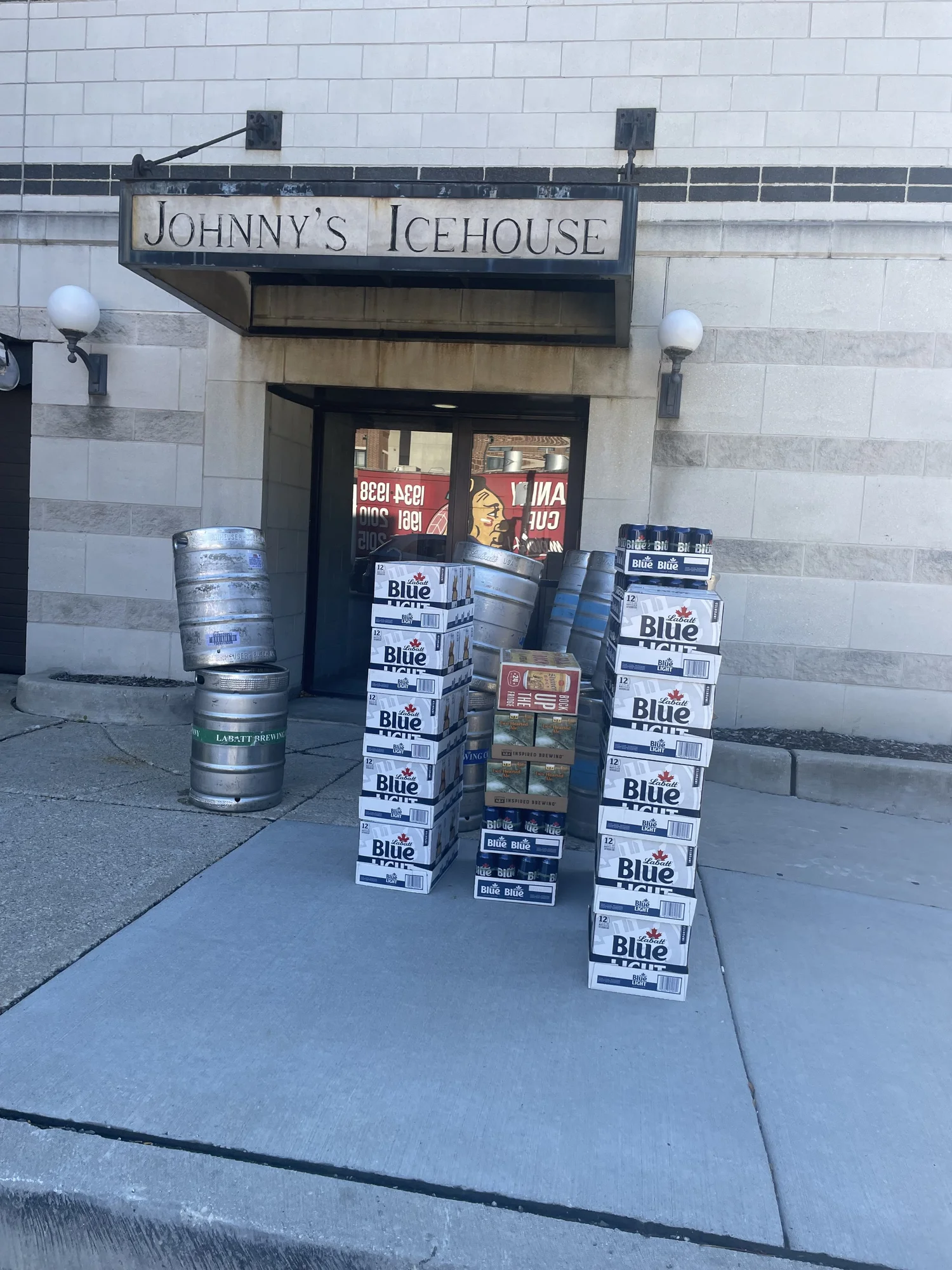 The Stanley Club Bar — Johnny's Icehouse