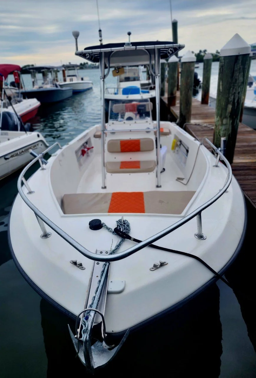 22 "ORANGE" ANGLER — COCO'S BOAT RENTALS | MARATHON FLORIDA