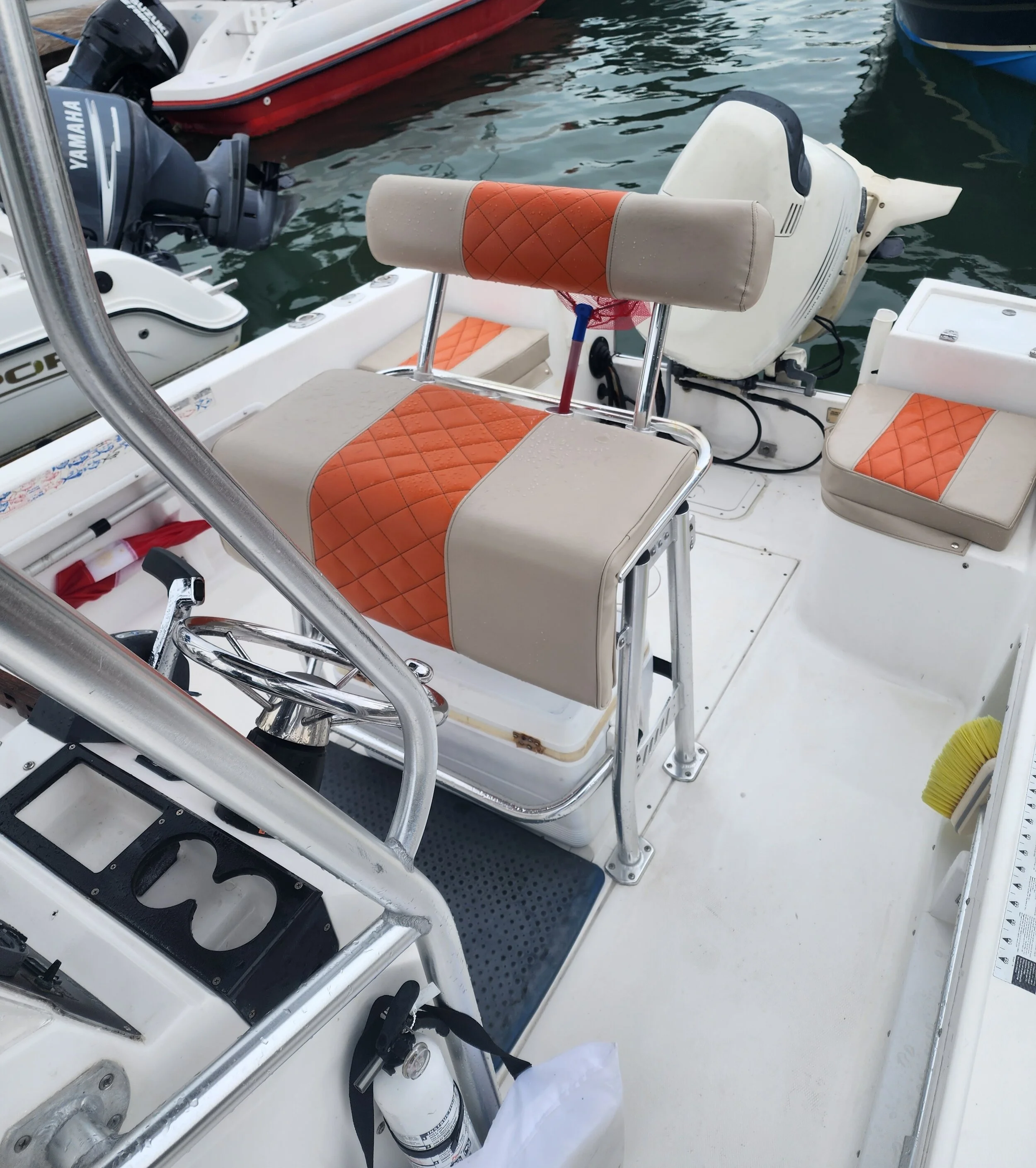 22 "ORANGE" ANGLER — COCO'S BOAT RENTALS | MARATHON FLORIDA