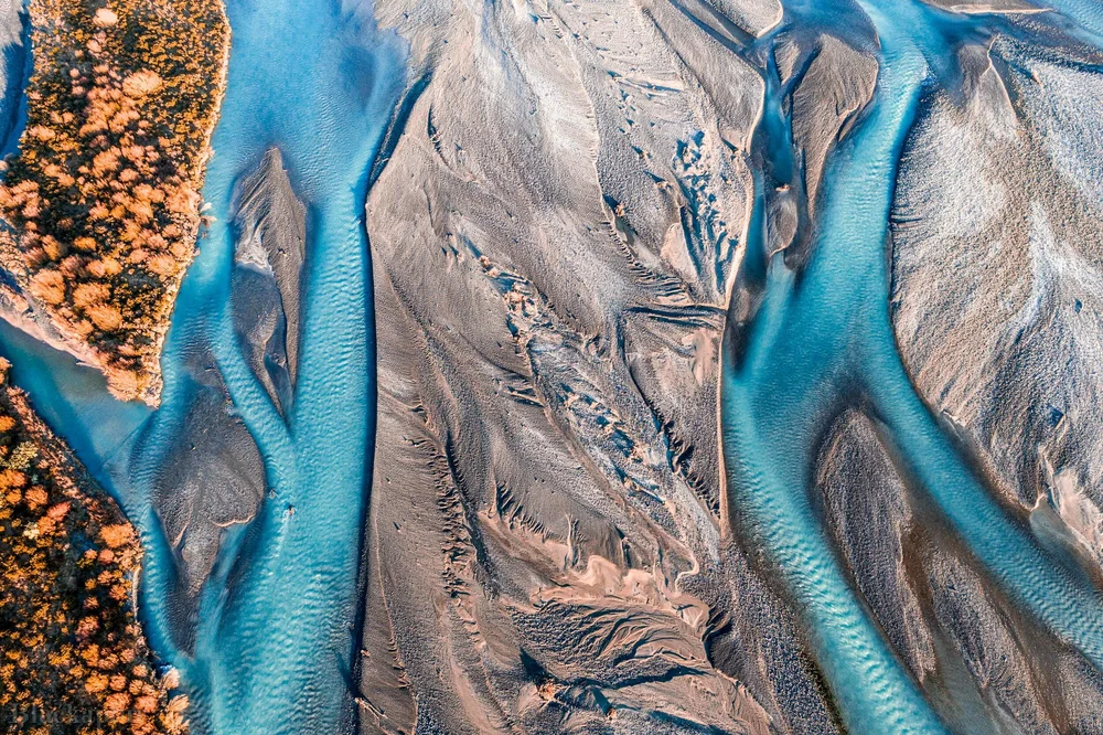 Contact Us — Willow Corner