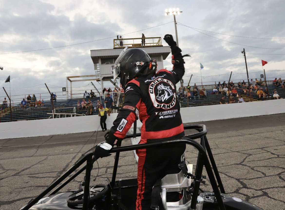 Bettis scores in first Kenyon Midget event — USSA