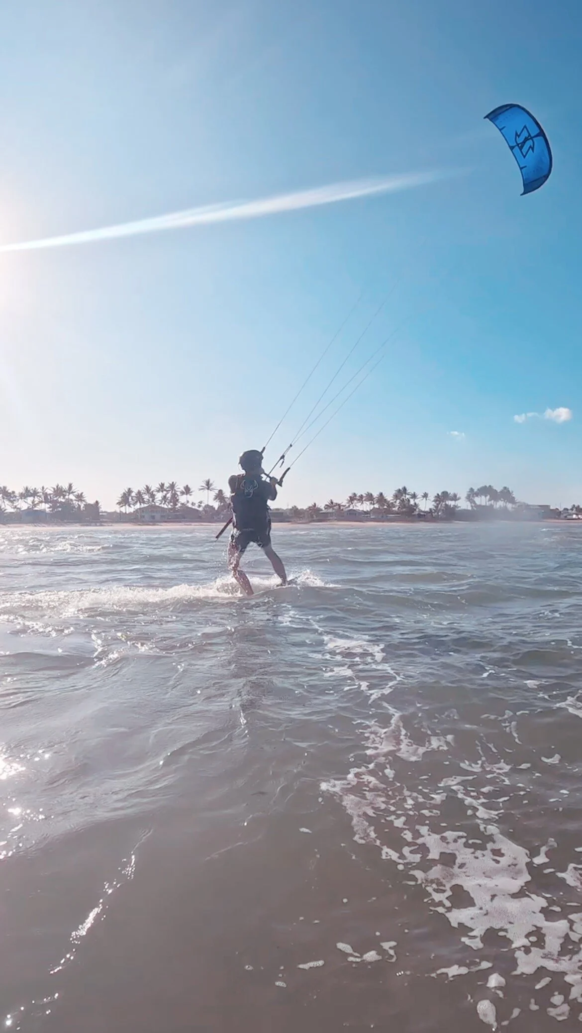 Kitesurfing Whitsundays | Smile Kitesurf | Learn to Kiteboard now.