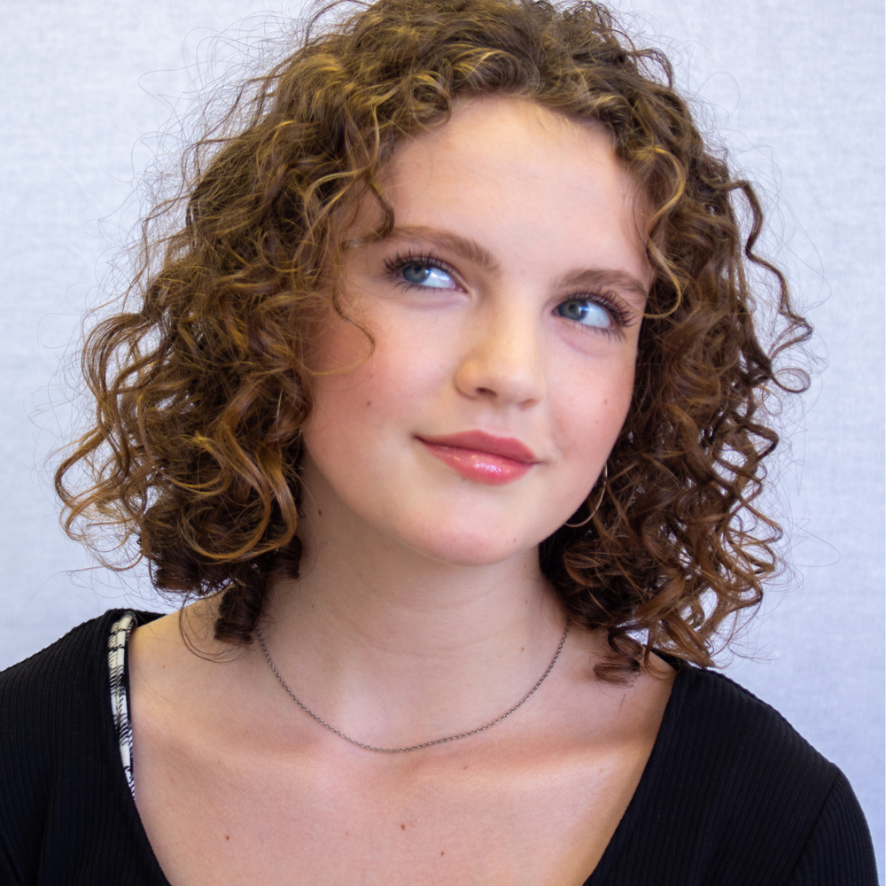 MAKEUP LESSONS & APPLICATIONS — Studiocara