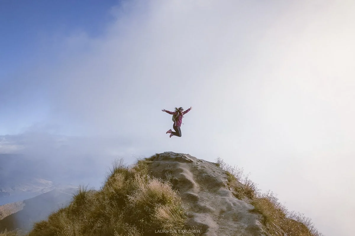 The Best Wanaka Hike? Why a Roys Peak Sunrise is Totally Worth it ...