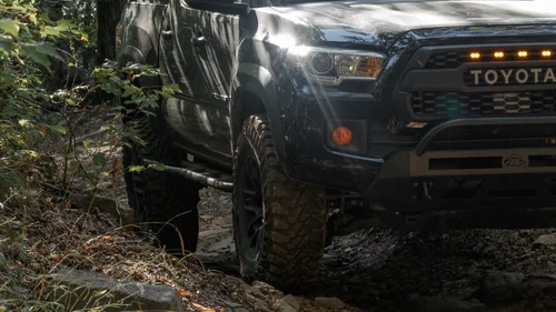 Cali Raised LED Step Edition Rock Sliders Review | Overlandaholic