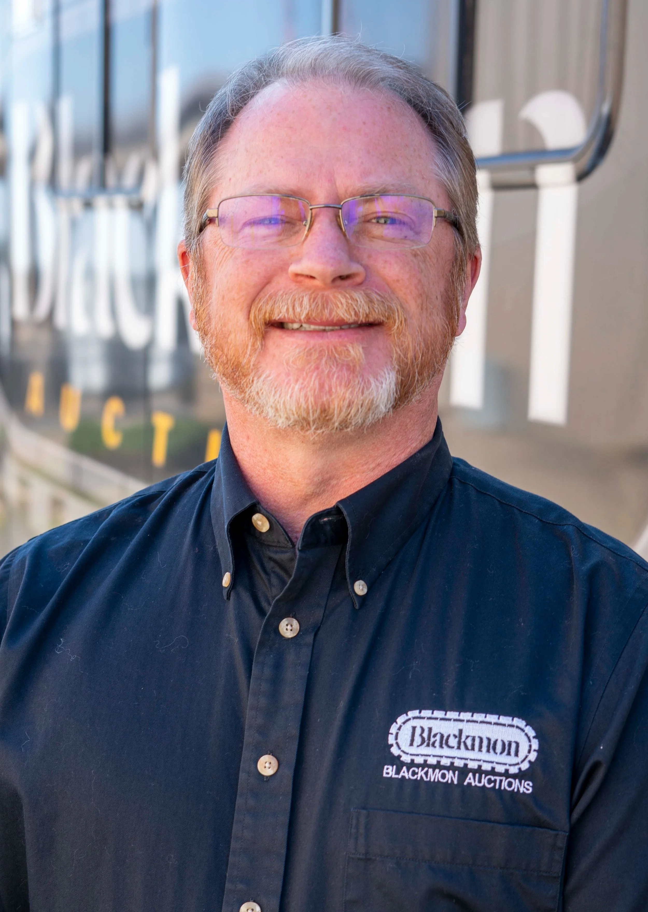 Who We Are — Blackmon Auctions