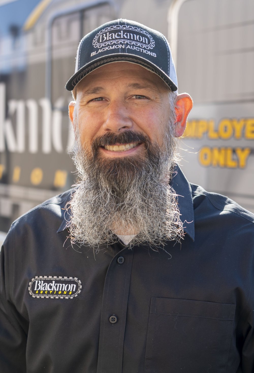 Who We Are — Blackmon Auctions