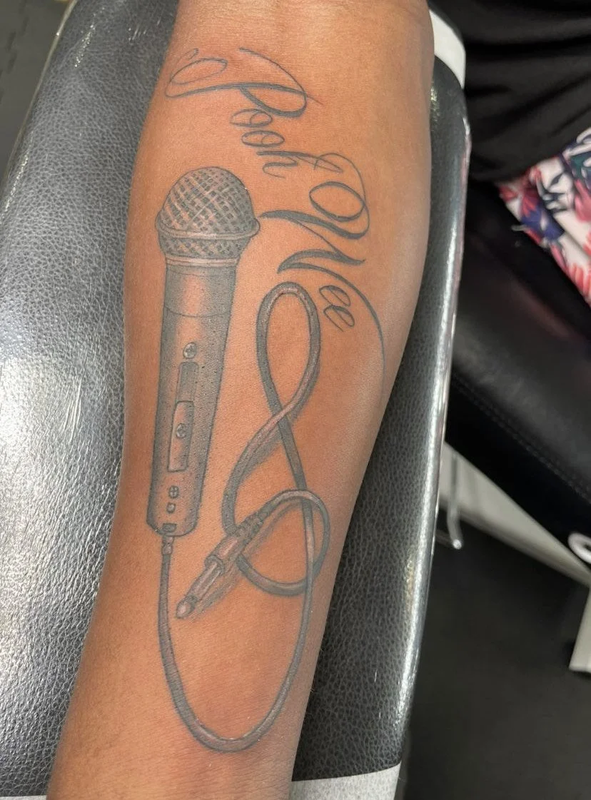 Mano Live Free Tattoo