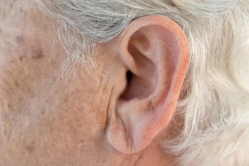 How does Ageing & Old Age Effect Hearing? | Ear View