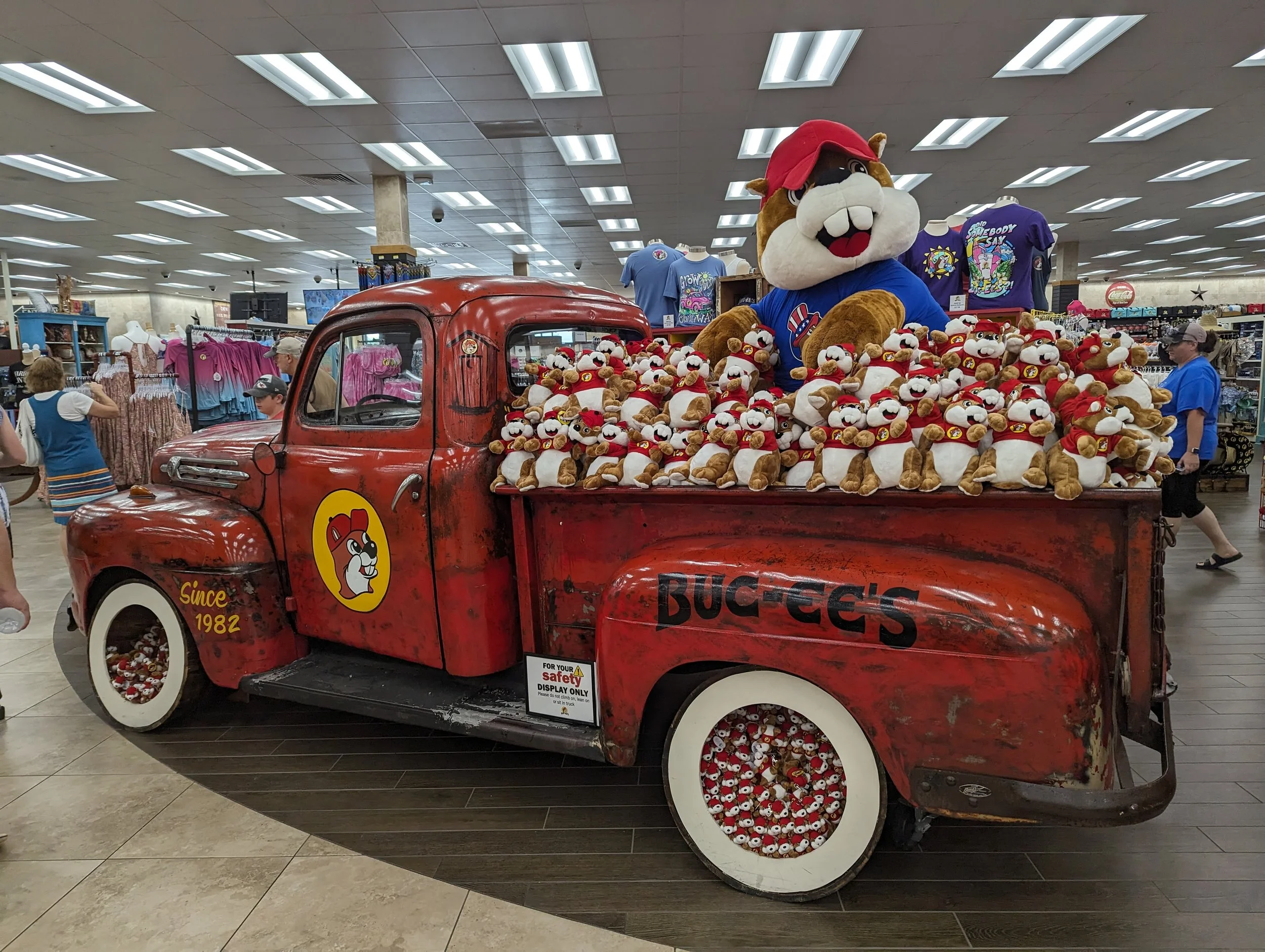 Buc-ee’s Travel Stop: American Overindulgence at its Finest — Kevin Gibson