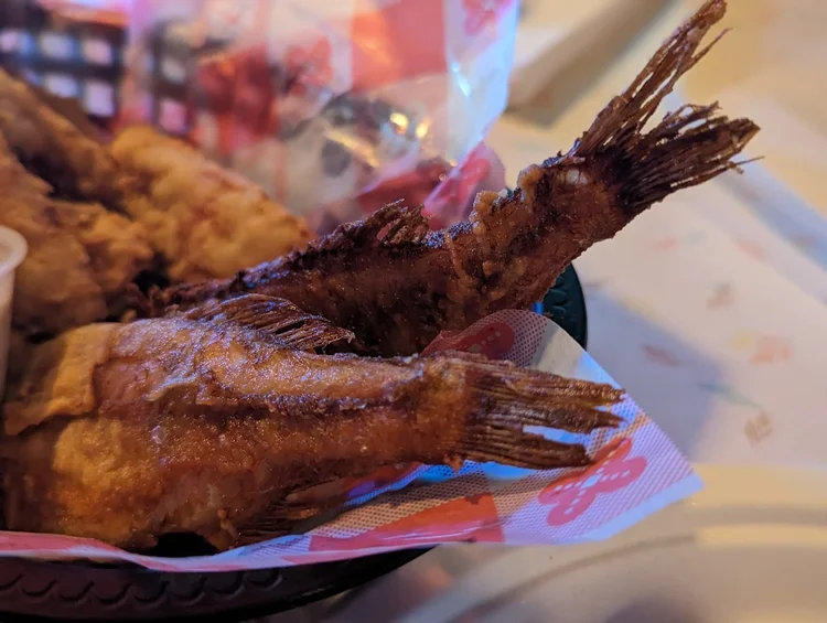 The Taste Bud: When in Green Bay, Don’t Miss the Maricque’s Fish Fry ...