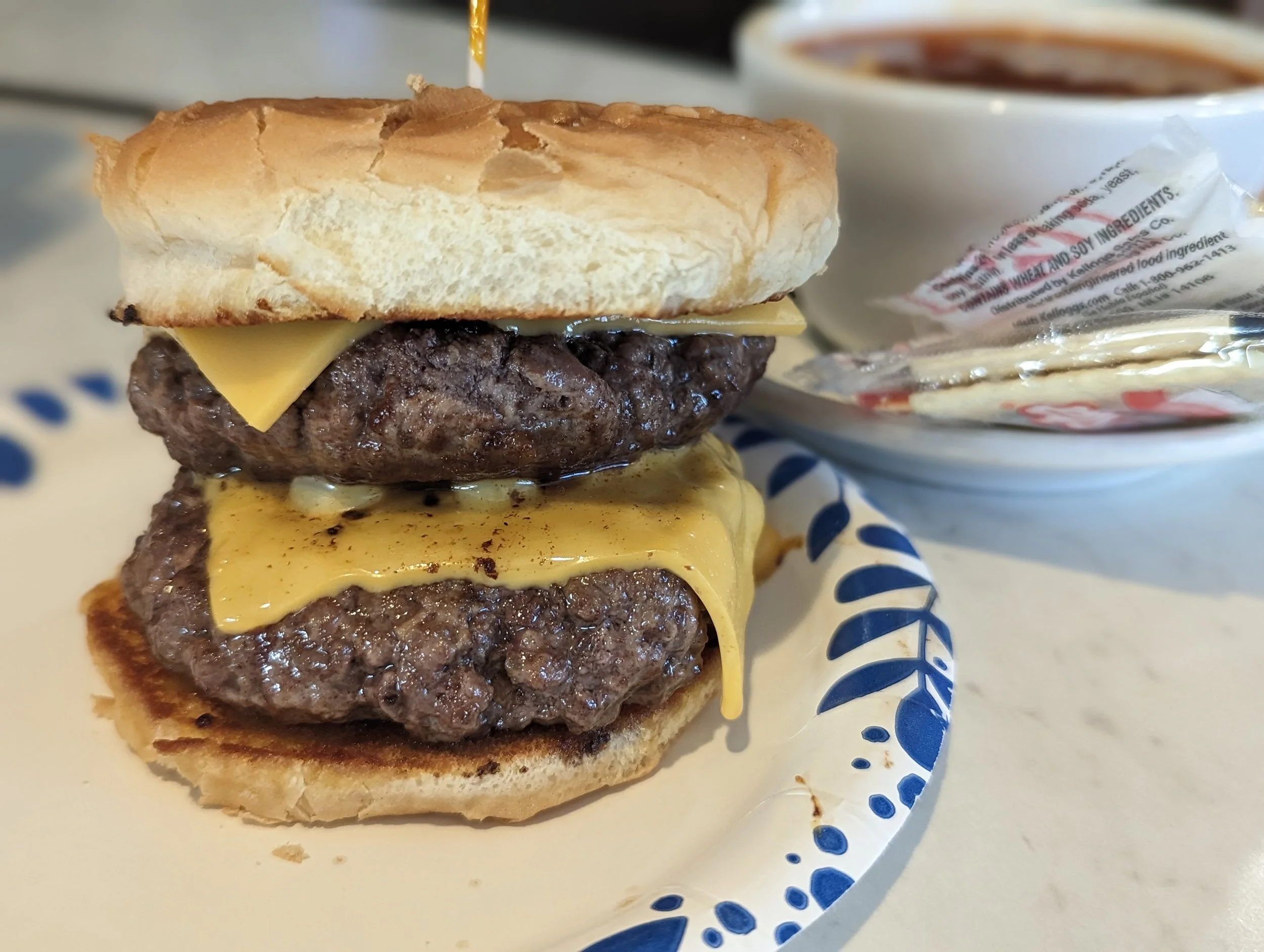 The Taste Bud: The Resch’s Tavern Burger Comes as Advertised — Kevin Gibson