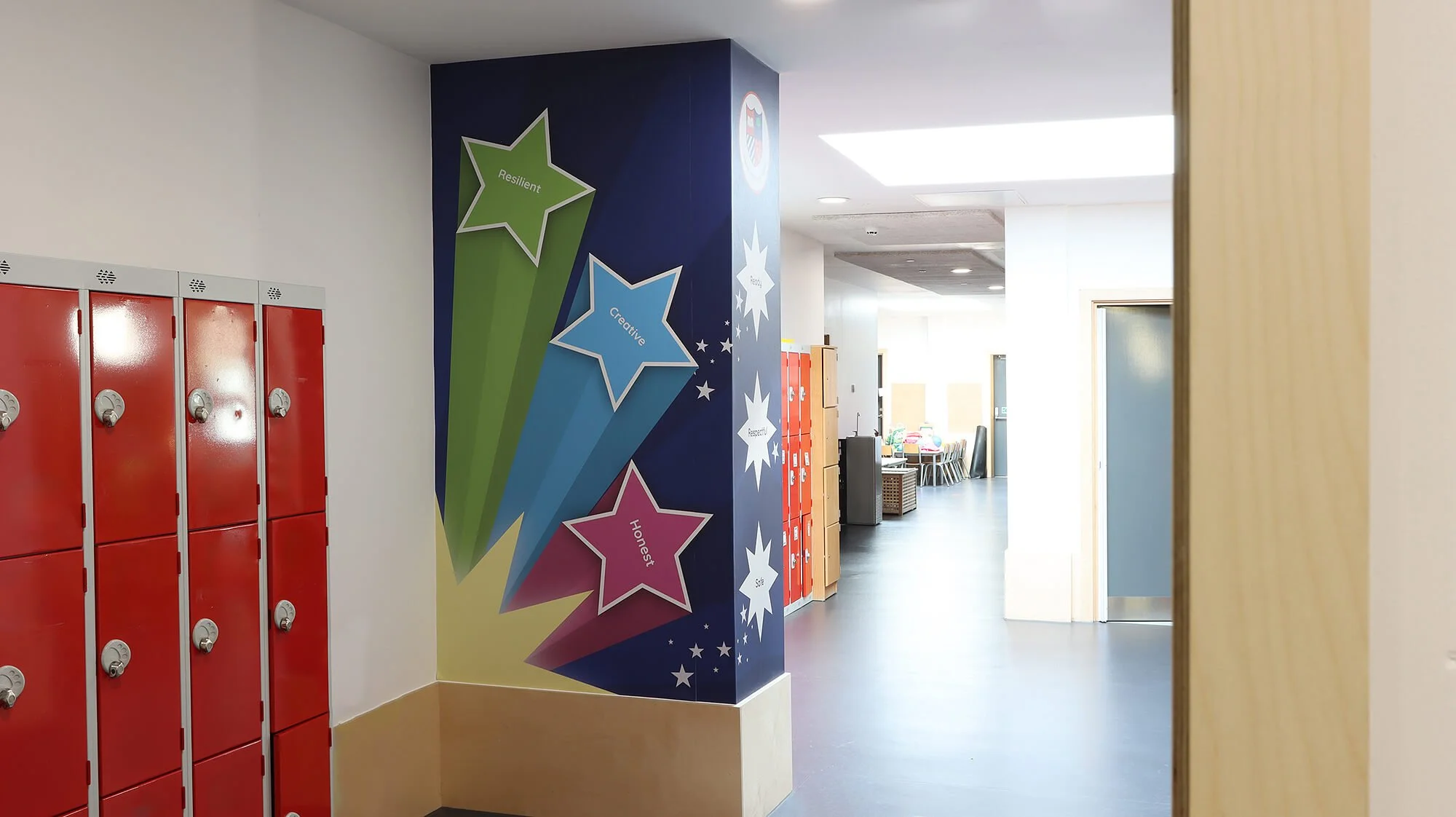Enhance School Values with 5 Inspiring Ideas for Wall Art Displays ...