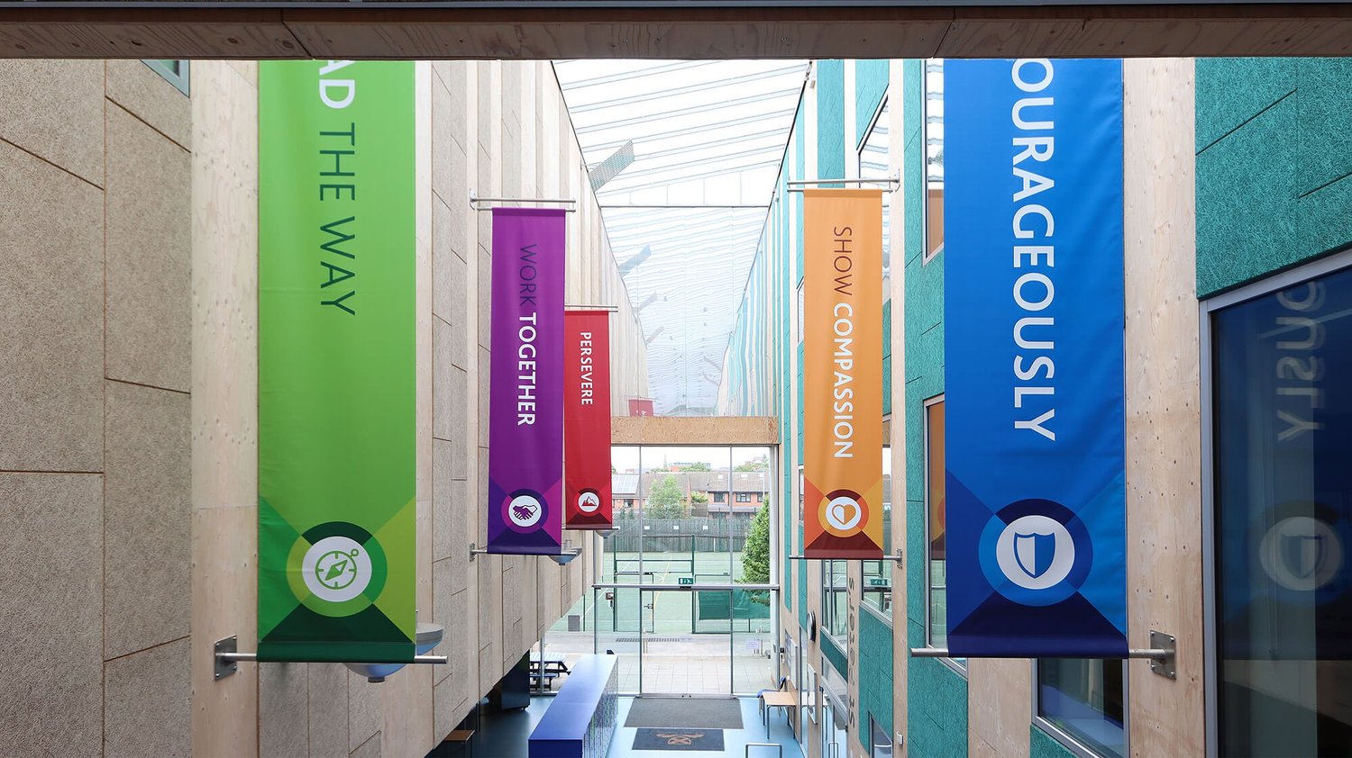 Enhance School Values with 5 Inspiring Ideas for Wall Art Displays ...