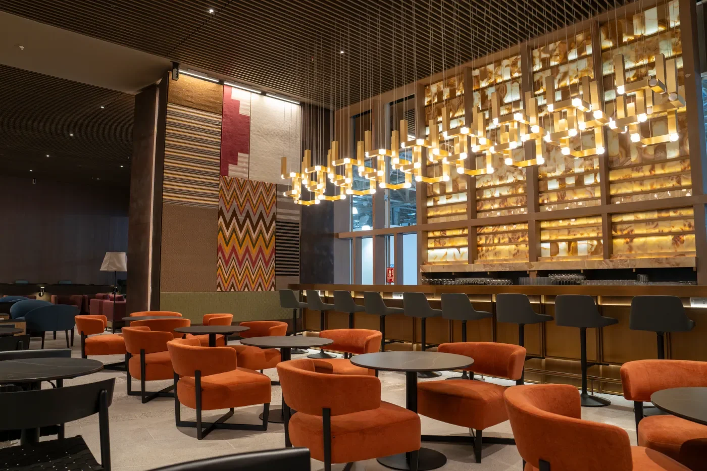 LATAM Signature Lounge — Infinity Architectural Lighting