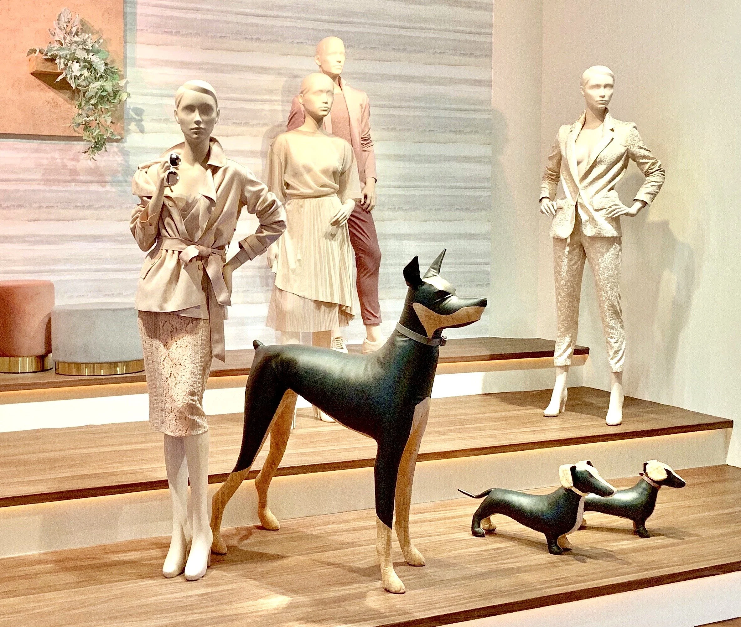 Tippy Dog Mannequins