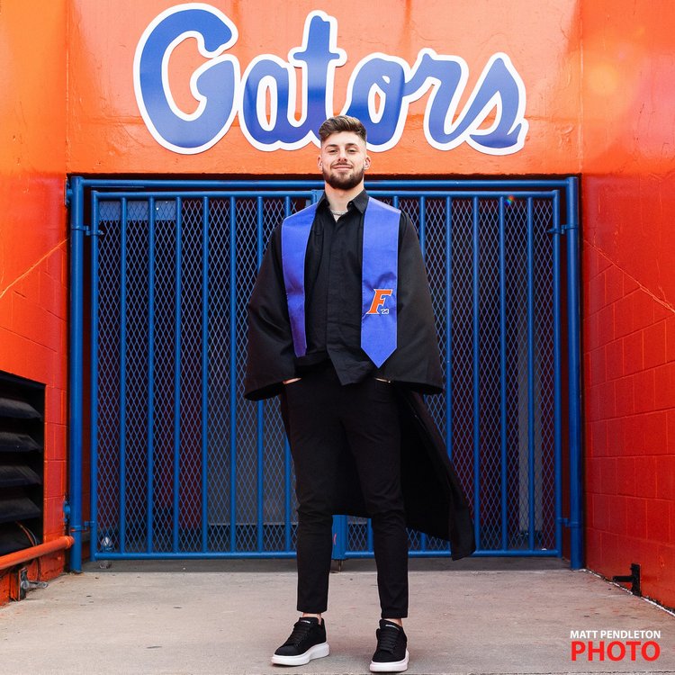 Grad Photos for UF Grads and Santa Fe Grads in Gainesville Florida ...