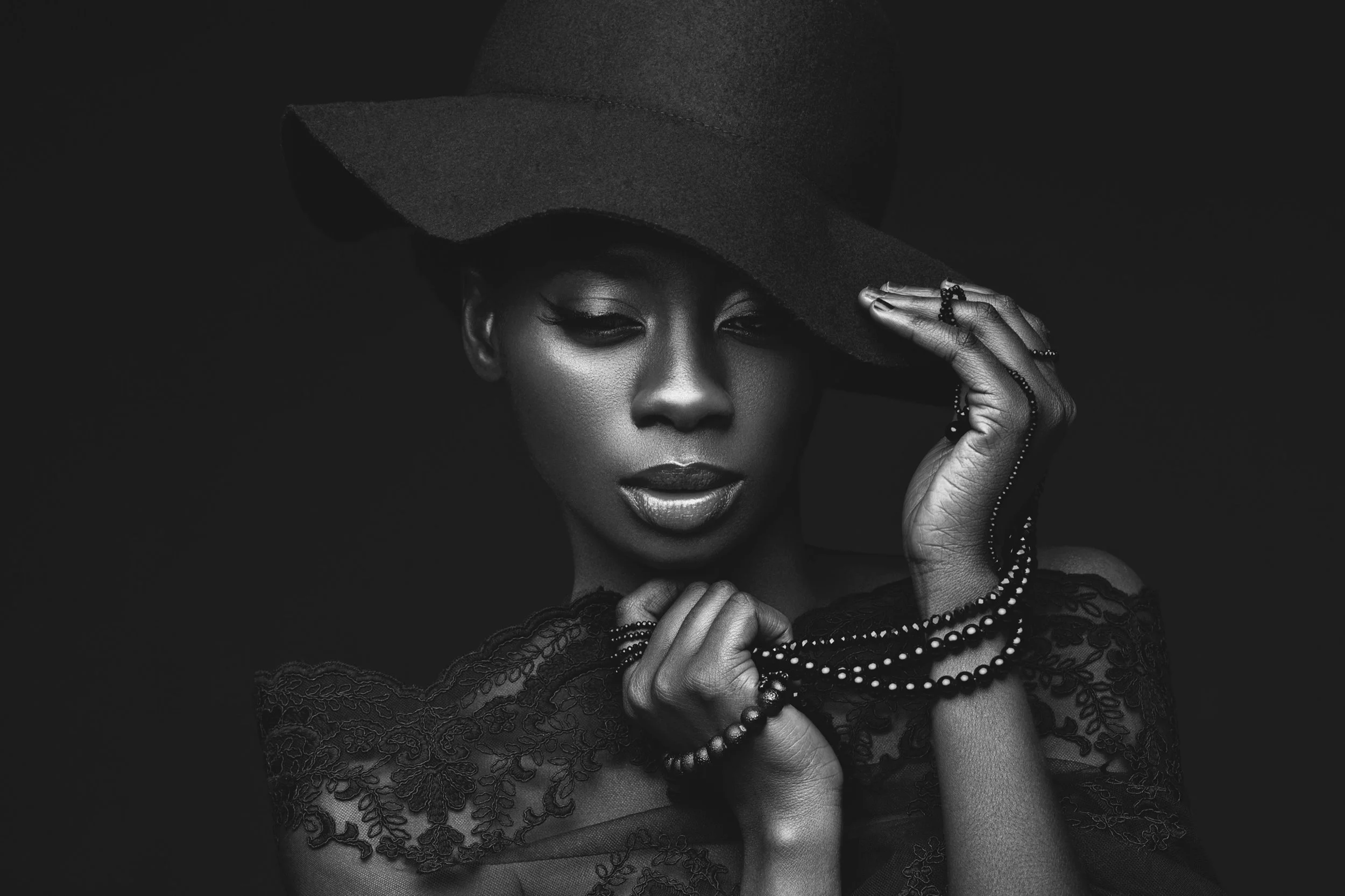 Beauty & Wellness for Confident Women | Hey Beauti Magazine