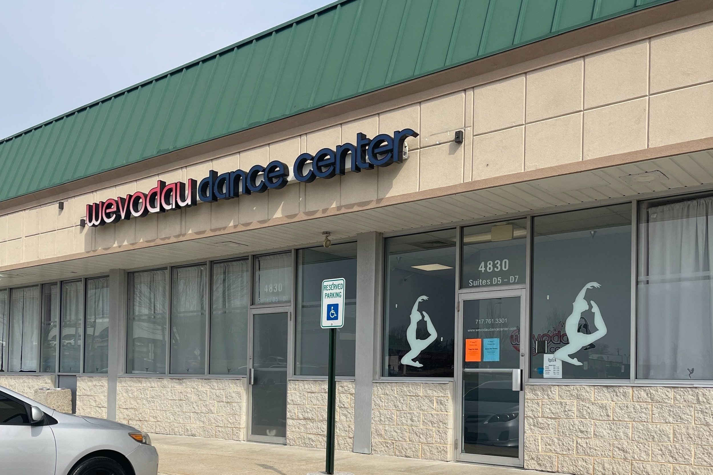 Wevodau Dance Center