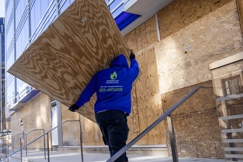 24/7 Emergency Home Board Up Services