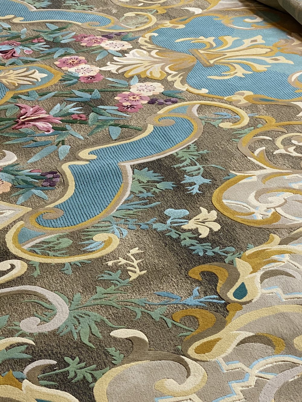 CARPET COLLECTION COMPANY LIMITED