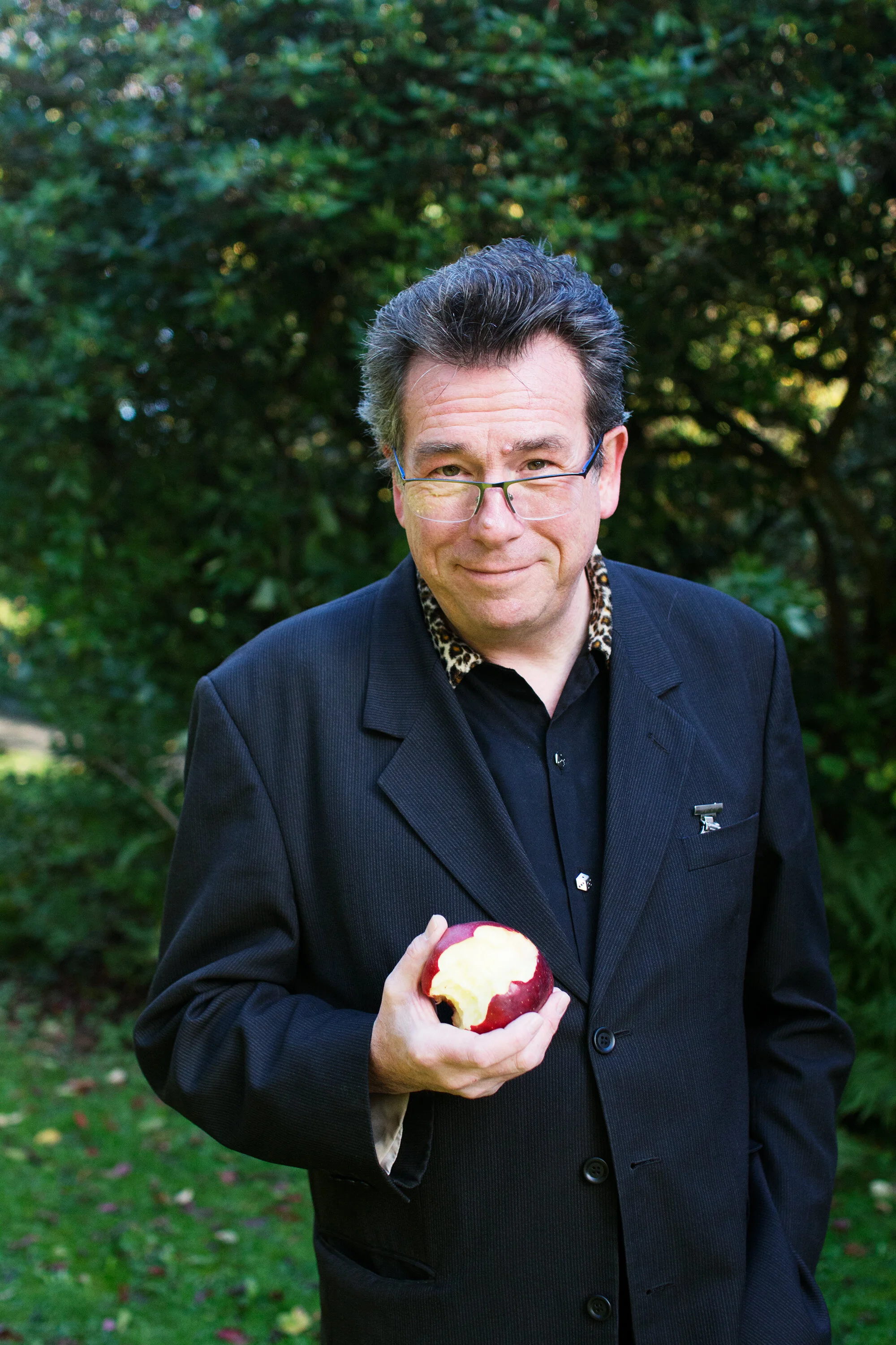 About — Bob Dickinson