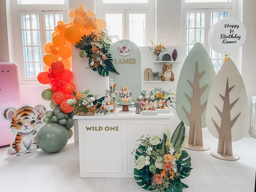 Services — ESTILO & CO