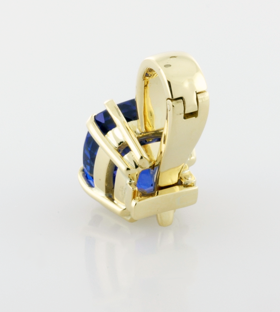 Tanzanite and 18KT Yellow Gold Pendant — Designers of Bespoke Jewelry