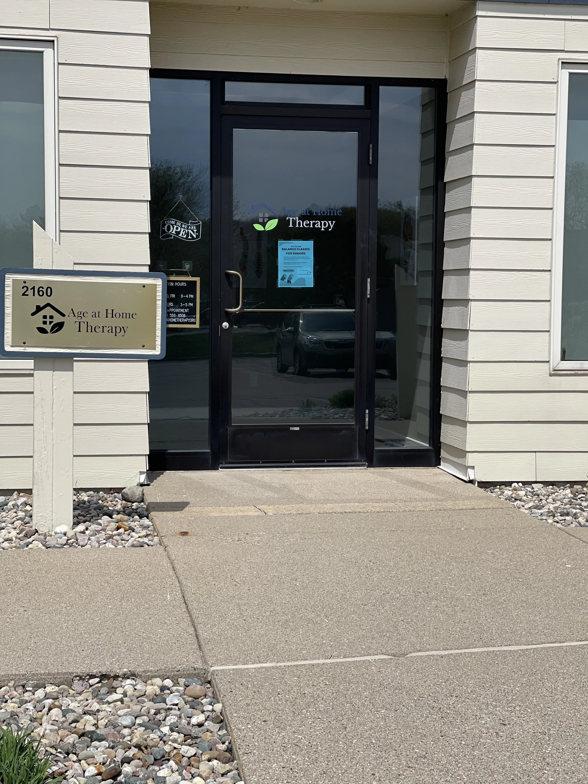 Age at Home Therapy | Physical Therapist for Seniors | Ingham County