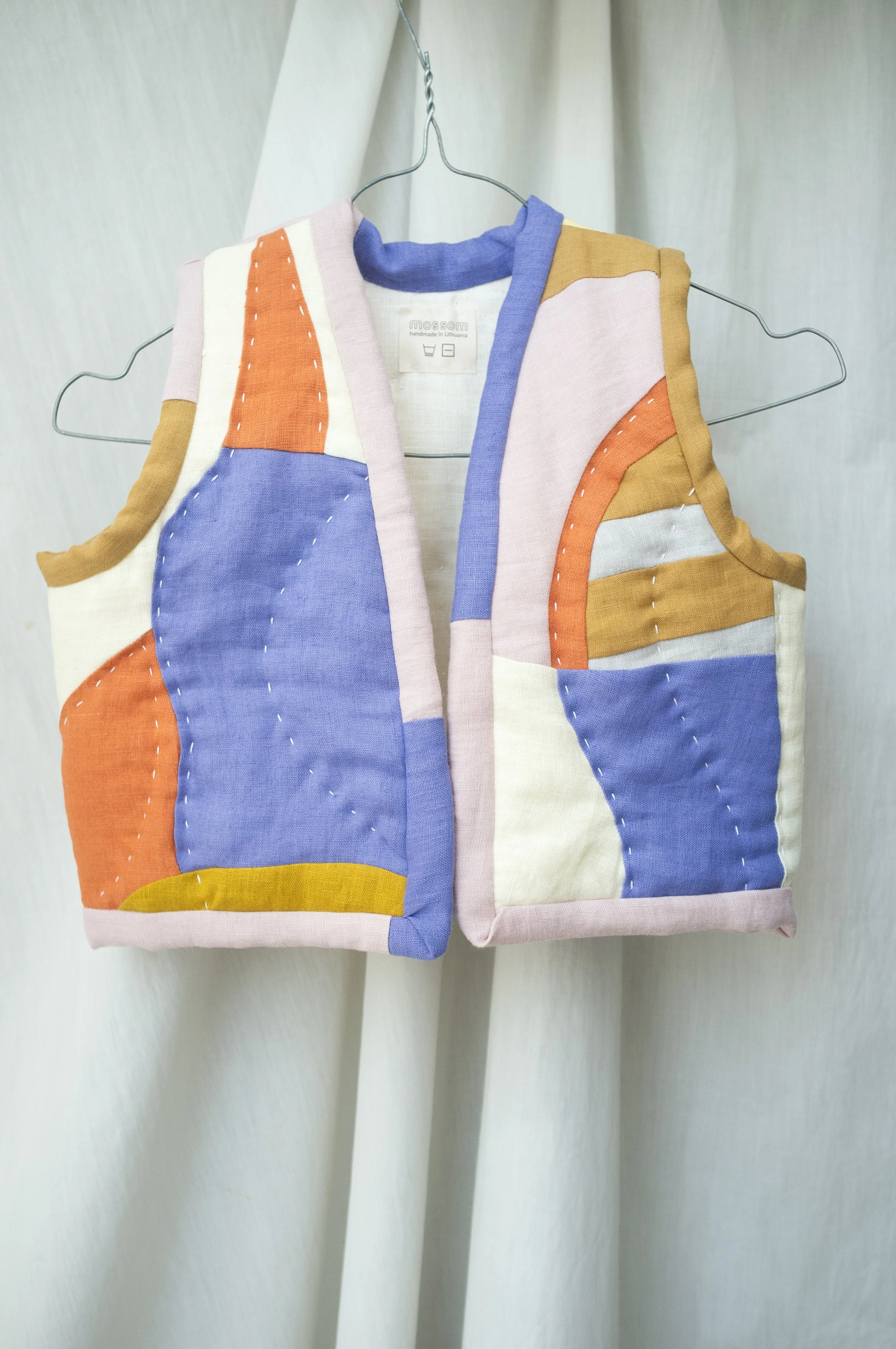 Patchwork clothes and quilts - mossom