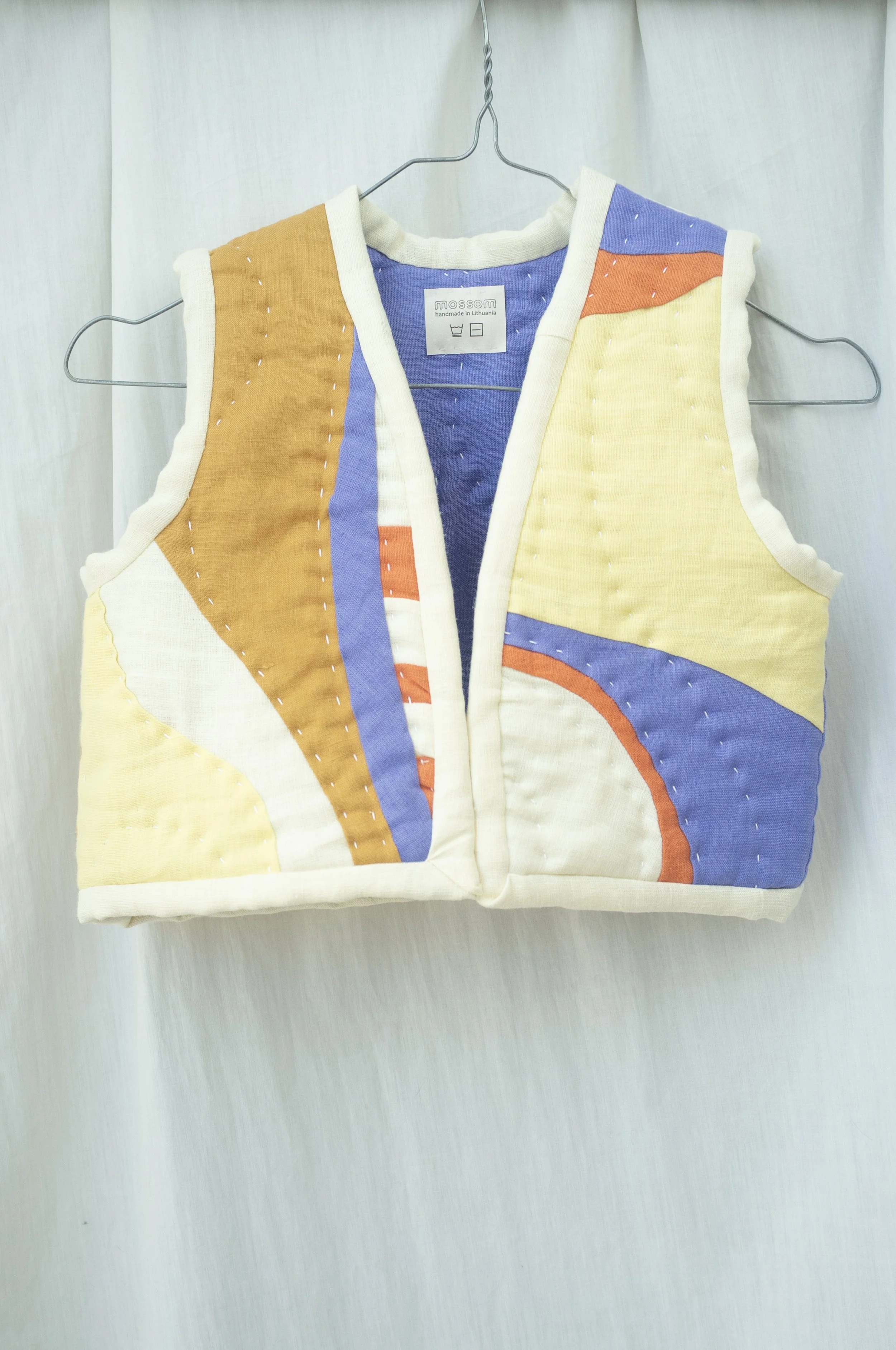 Patchwork clothes and quilts - mossom