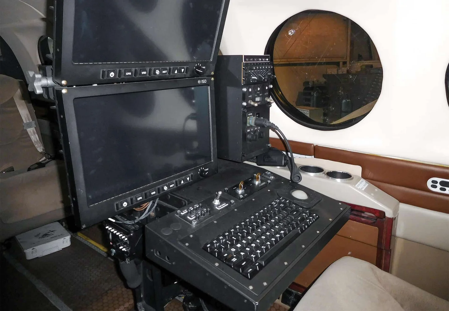 TCAS II — Avcon Industries