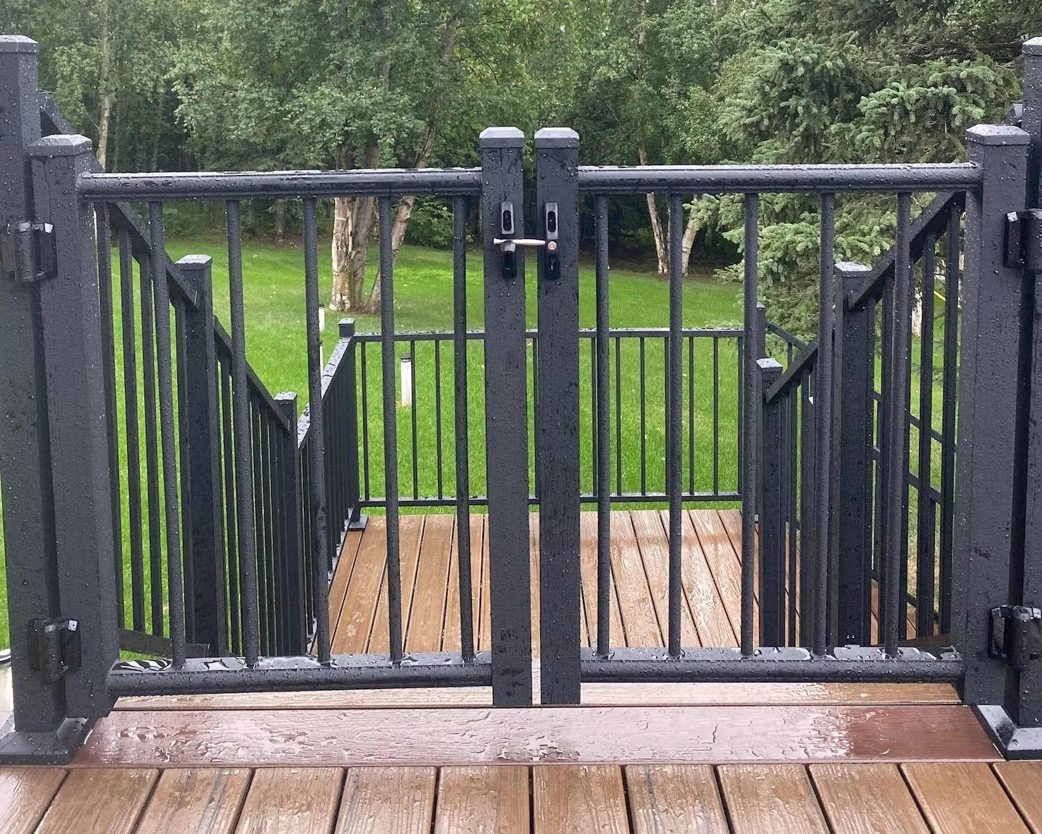 Maintenance Free Decking — FWD Construction