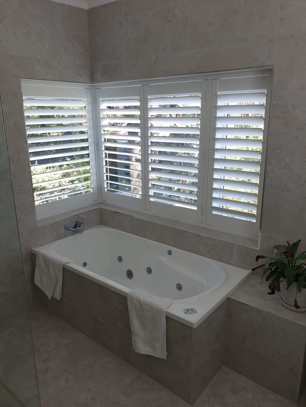 Thermopoly Shutters Wollongong & Illawarra — Bayside Security Doors and Blinds