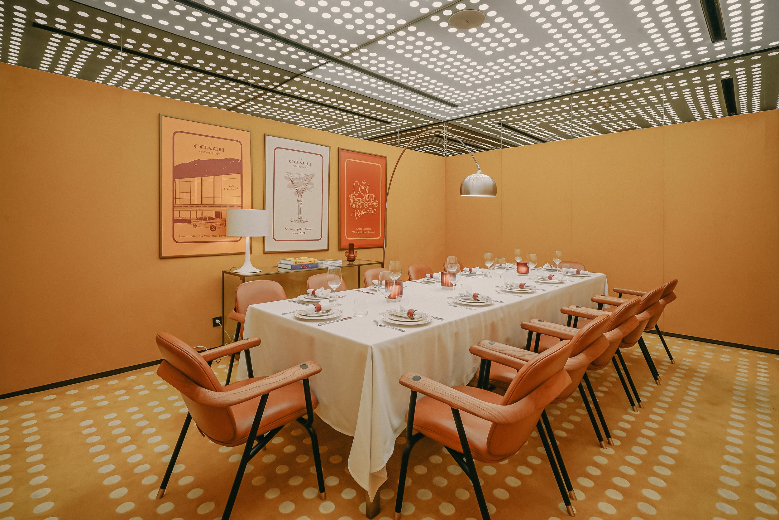 Coach Restaurant — alvinT
