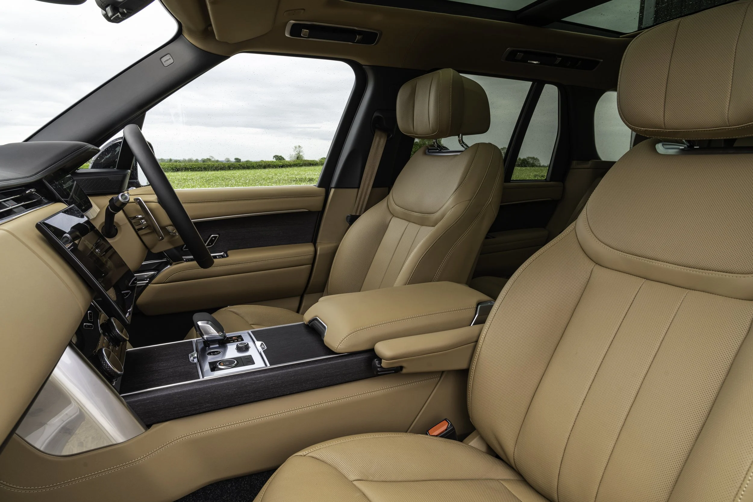 Review | The 5th Generation Range Rover Breaks Cover — Driven