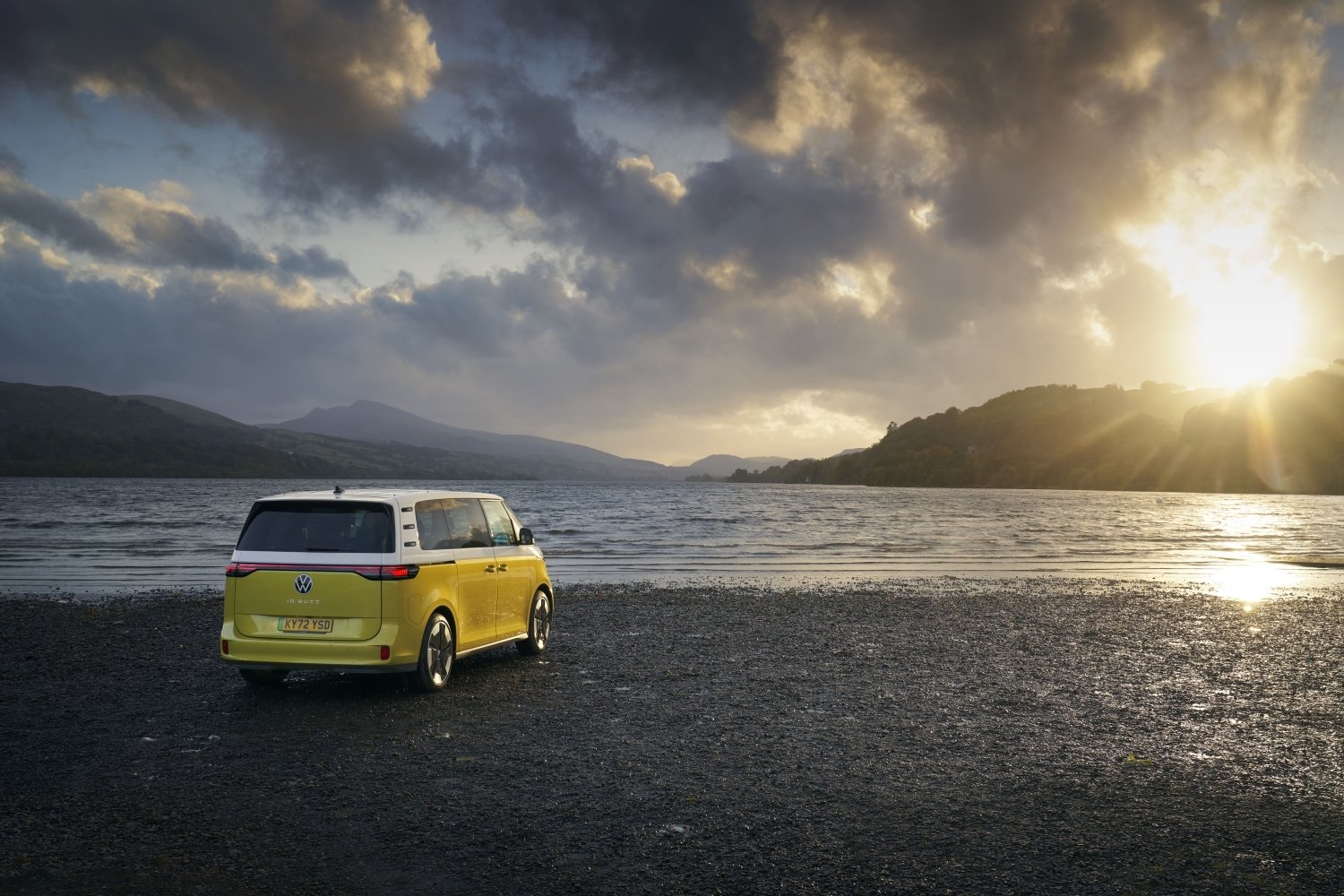 Volkswagen ID Buzz - All Electric MPV is the Buzzness | Review — Driven