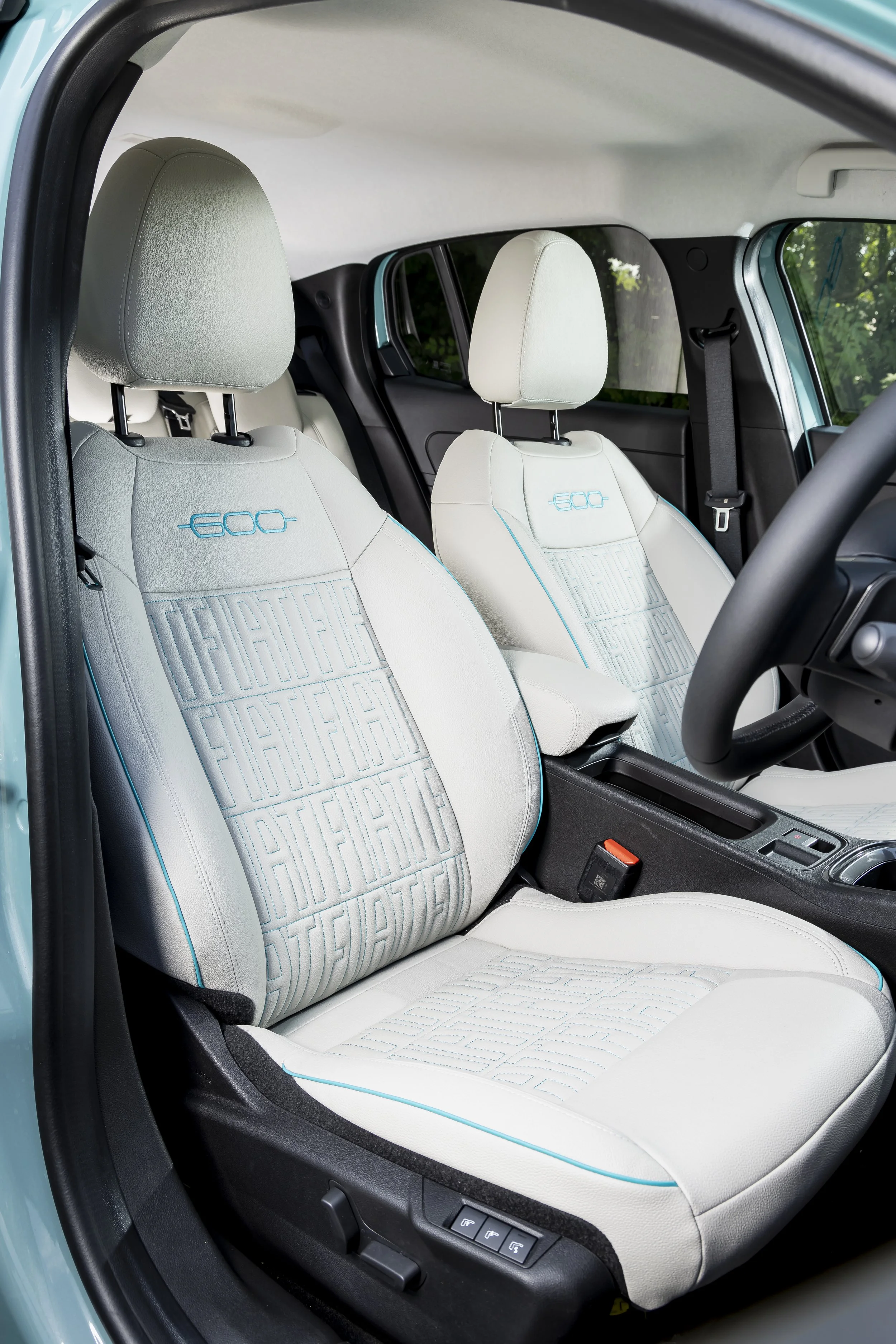 Fiat 600 Hybrid Review - Playing the numbers game — Driven