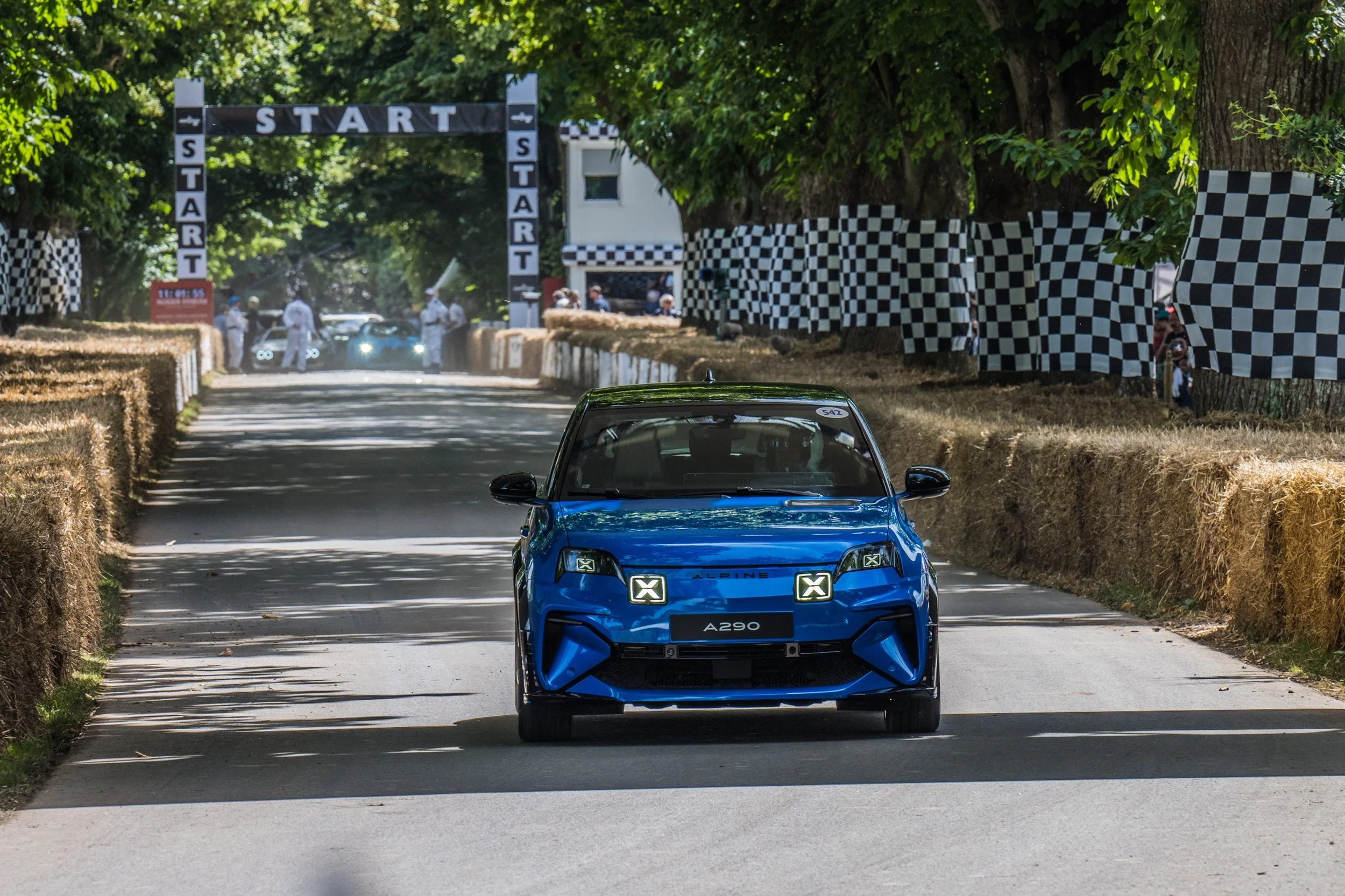 Alpine to unveil first electric SUV in October — Driven