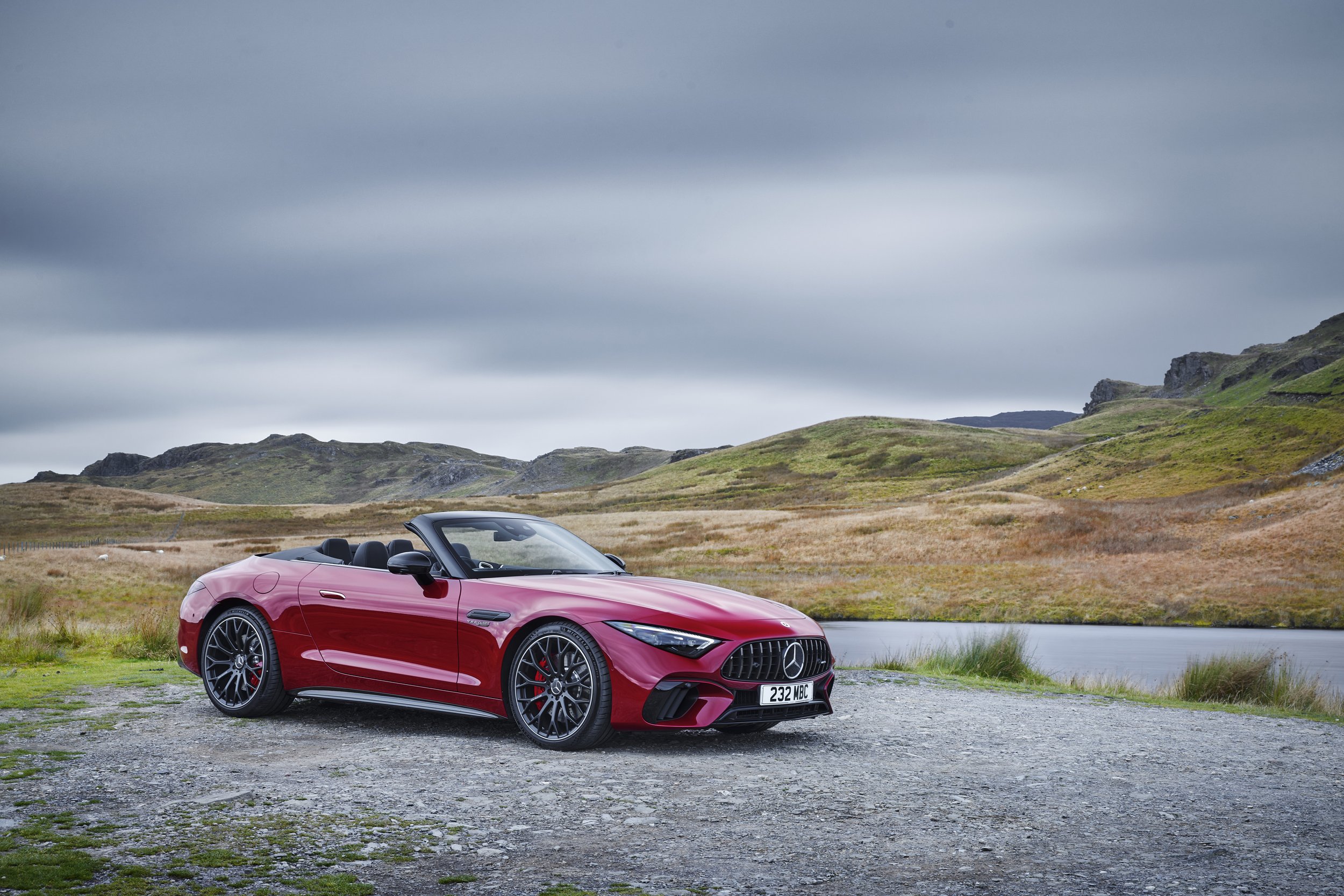 Review | Mercedes AMG SL 55 4MATIC - The legend is updated — Driven