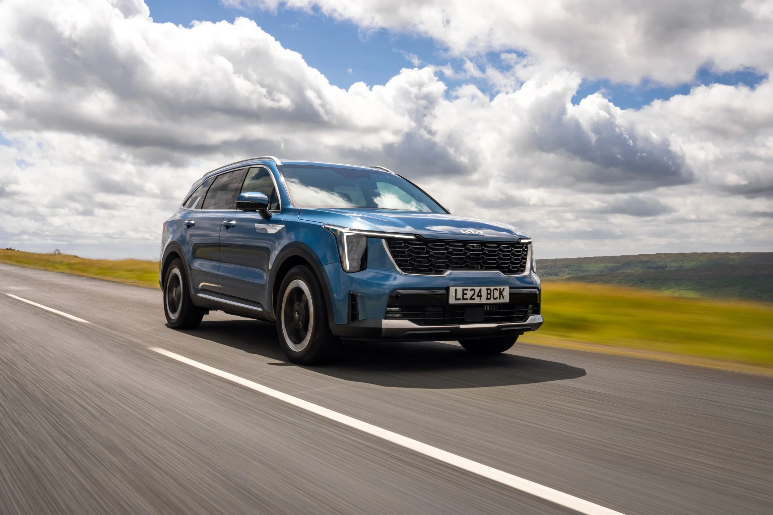 Kia Sorento Review - The 7-Seater Space Shuttle — Driven