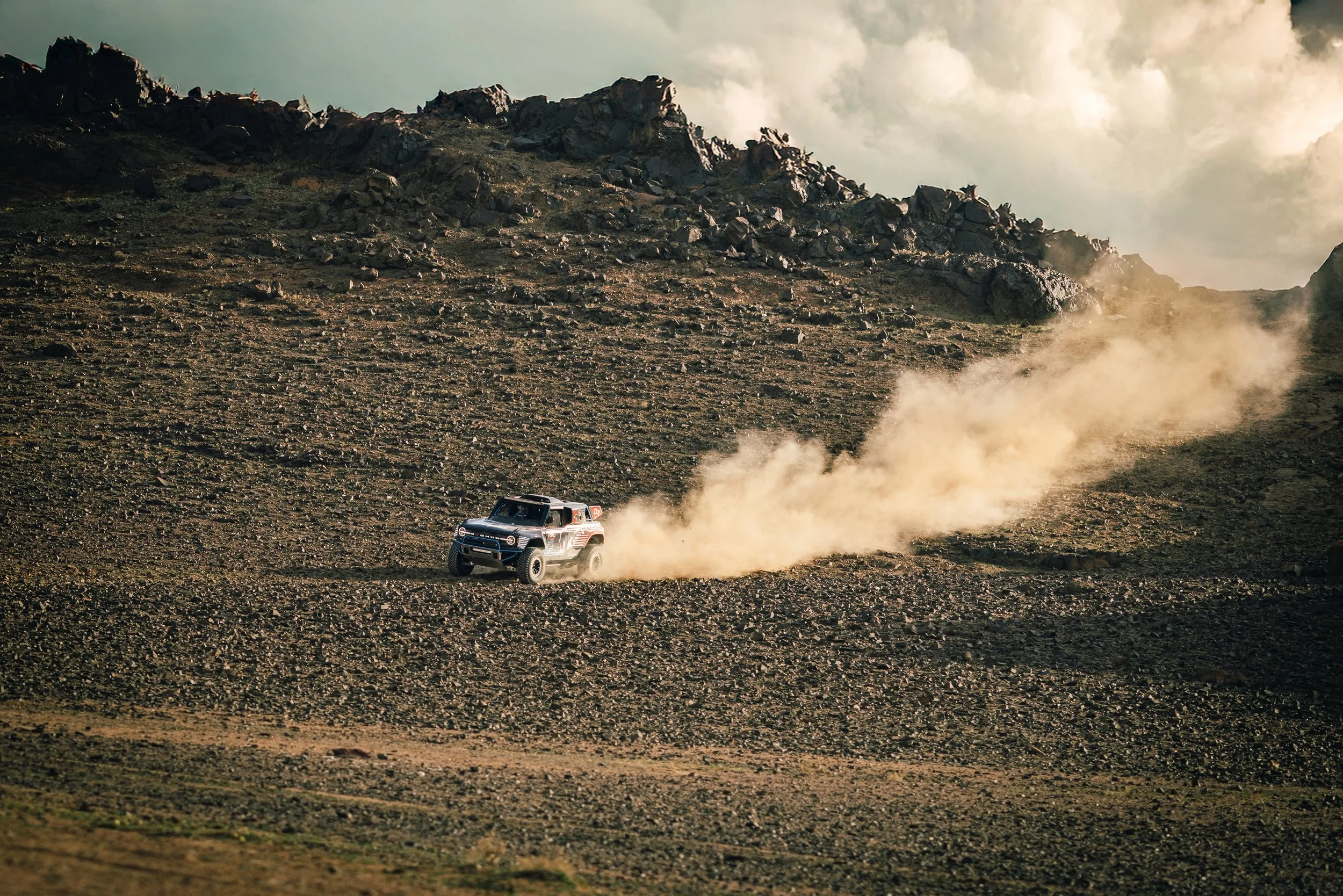 Off-roading through the Saudi Arabian desert in a Ford Bronco DR — Driven